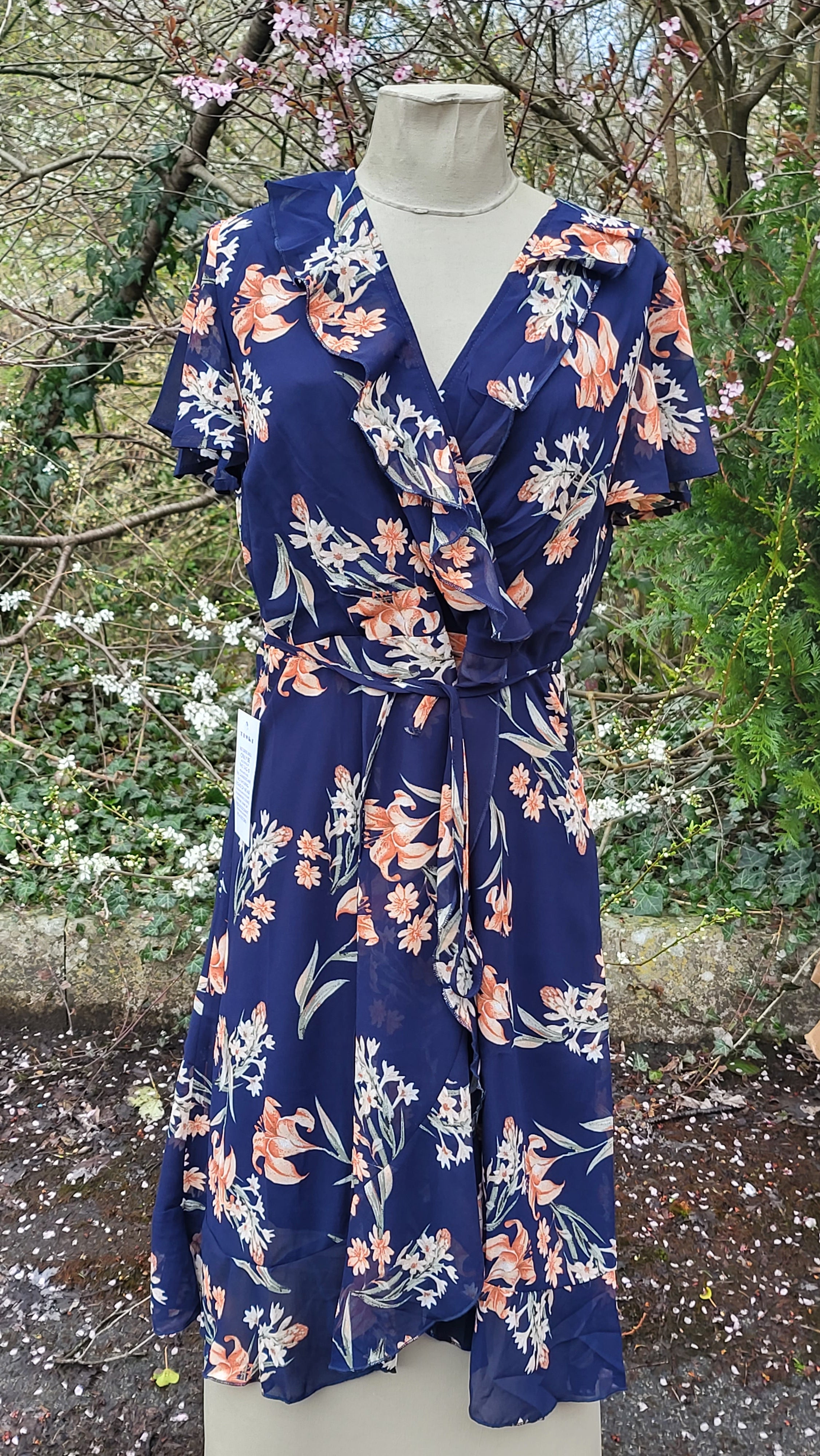 DR462 BLACK TENKI LIGHTWEIGHT SPOTS PRINT SUMMER DRESS IN SIZES UK 8-1